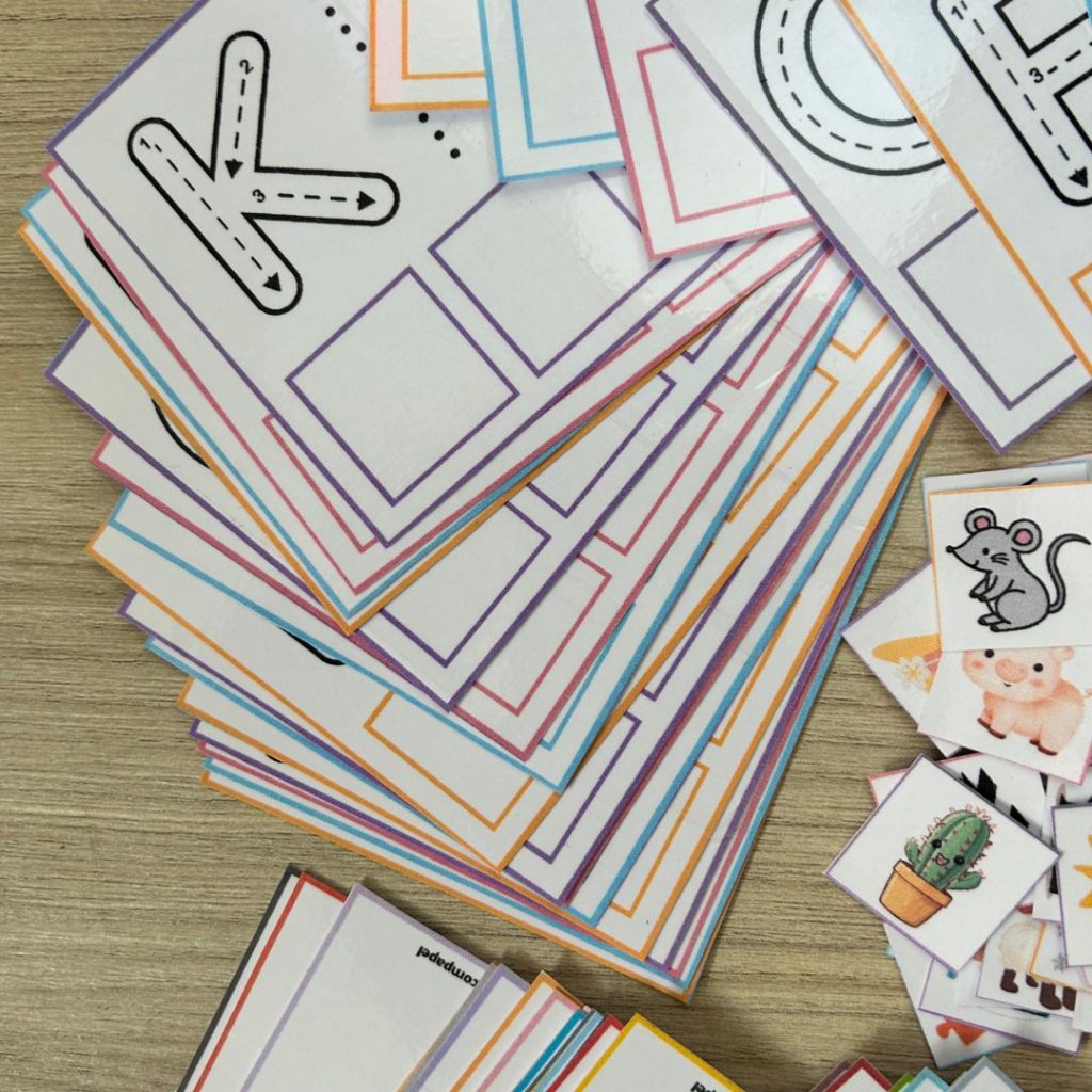 Tracejando as Letras – Fazendo com Papel
